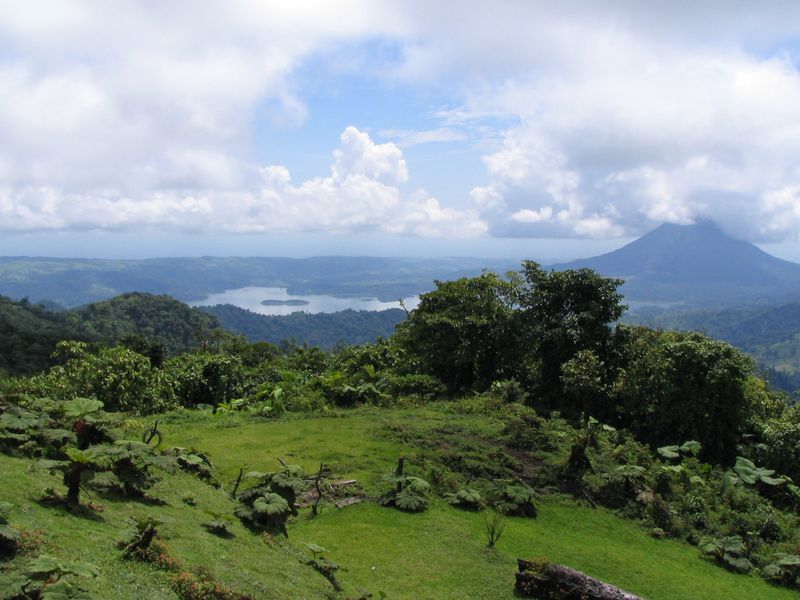 Lake Arenal - Information and Maps Costa Rica