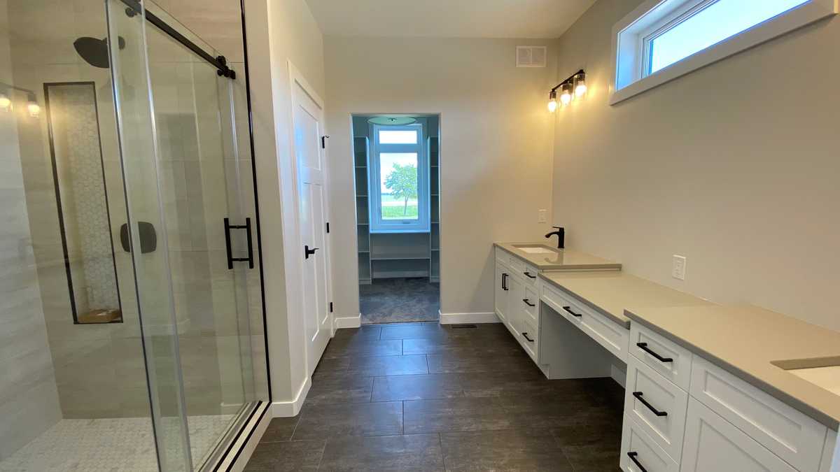 Browse Our New Custom Built Homes | Ready to Move Houses