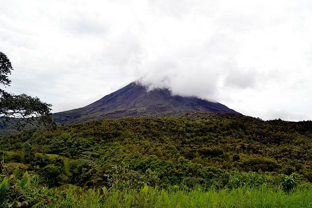 Visit Arenal Volcano Costa Rica - Guide for your Costa Rica Visit