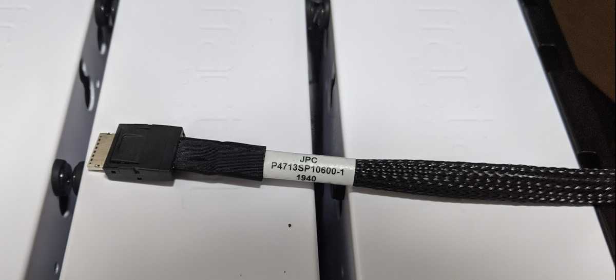 Mini Ryzen NAS | Zane Chua