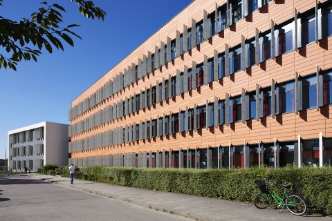 Lycée Gand Amiens | Atelier Une Architecture - Paris