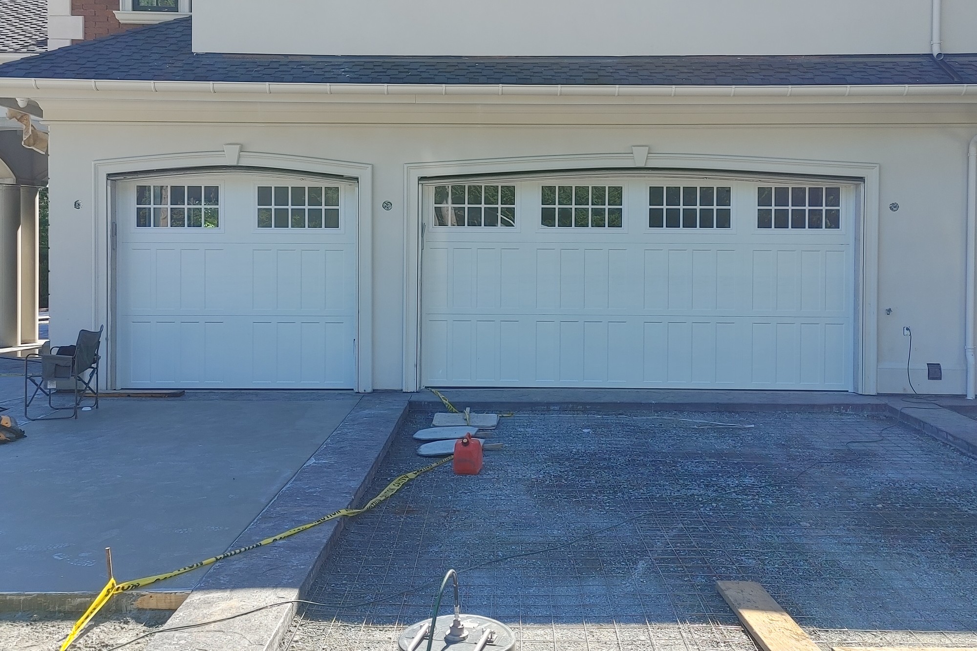 Our Gallery | Lionsgate Garage Doors