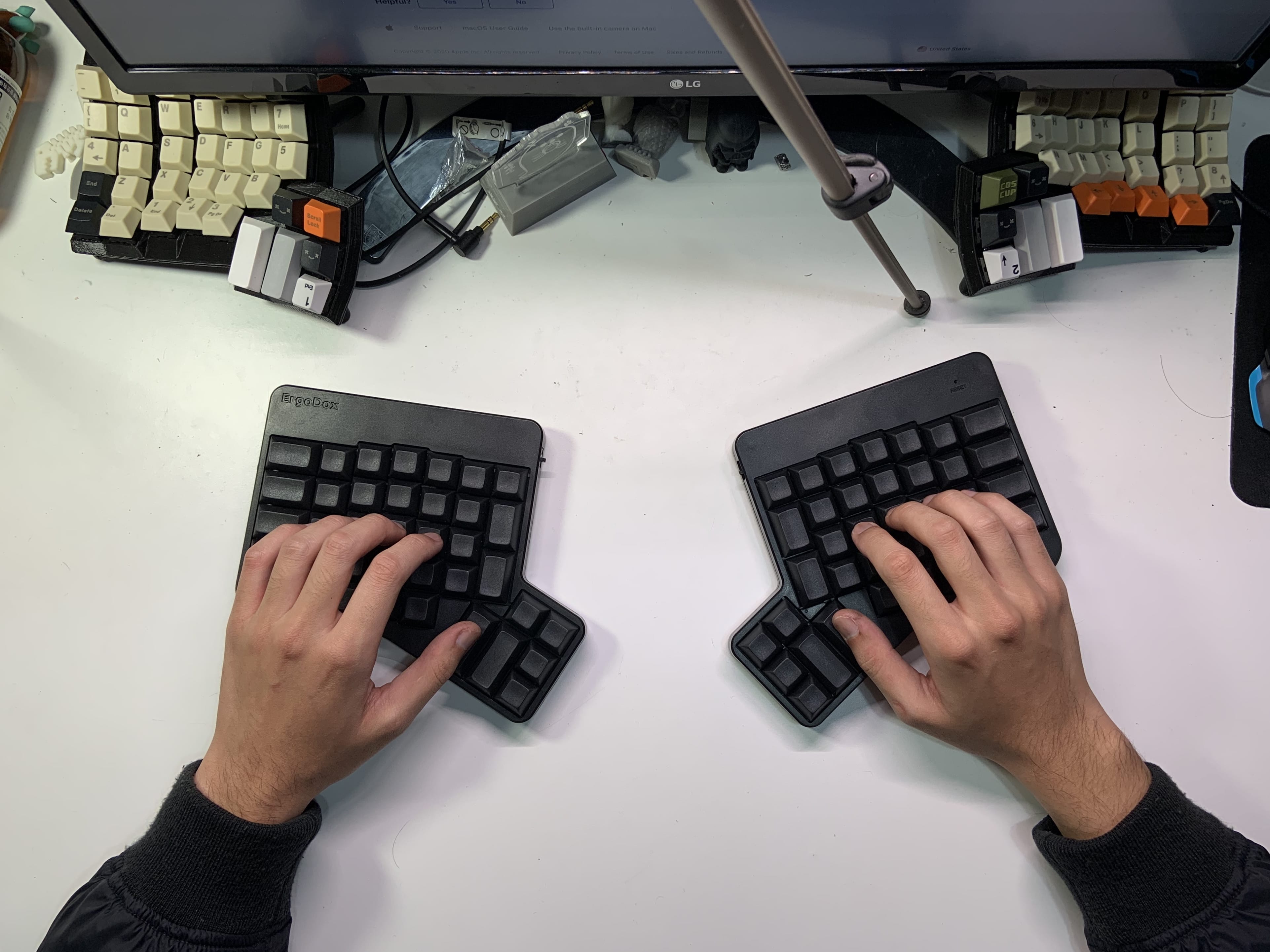 為什麼我用 Ergodox 呢? | ErgoKB 人體工學鍵盤