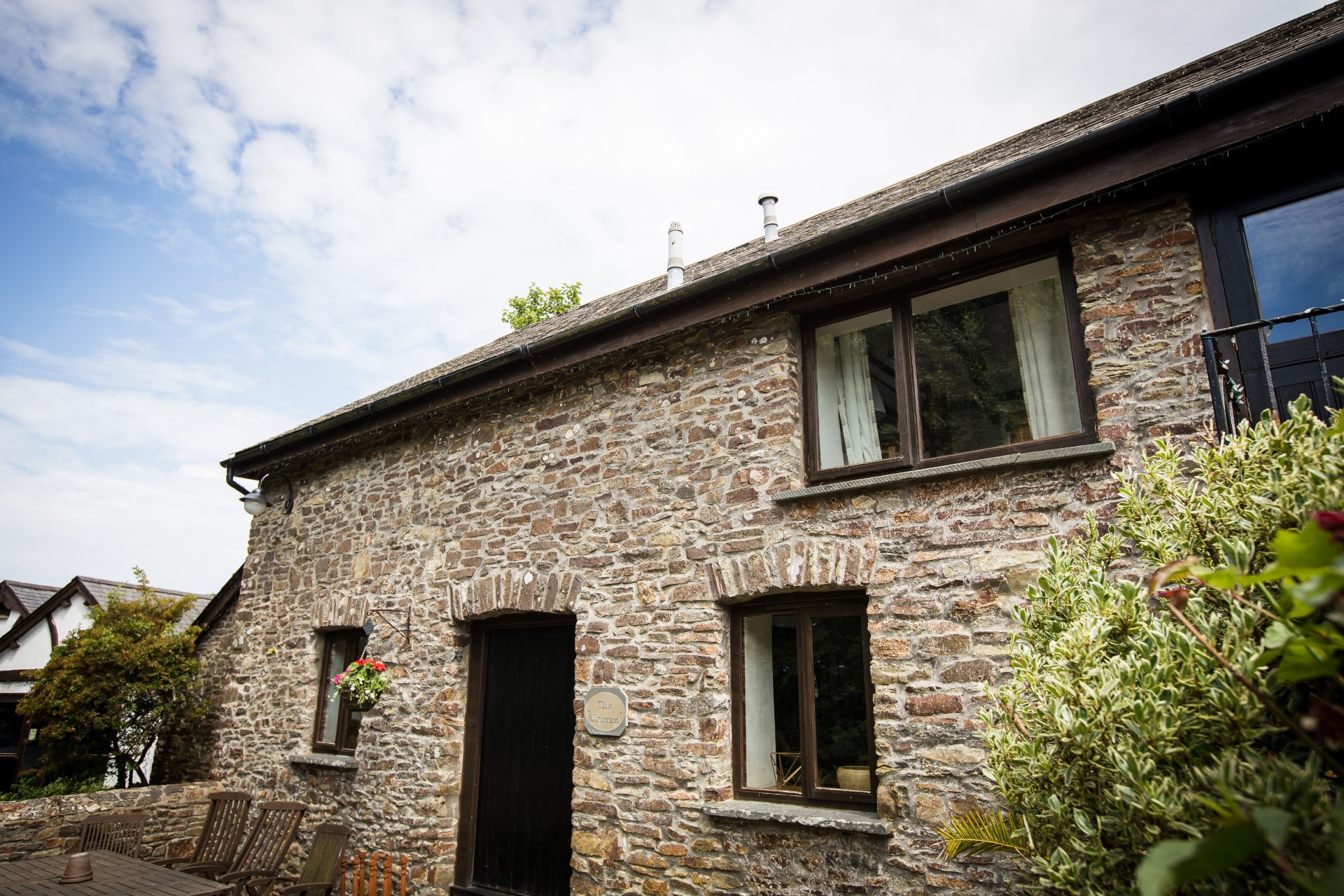 Country Ways Holiday Cottages, Hot tubs, Dog friendly