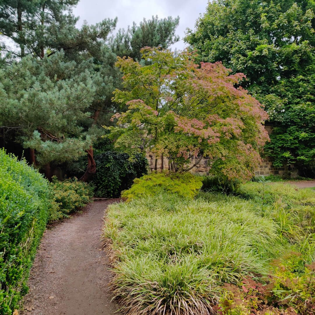 Horsforth Hall Park - Discover Leeds