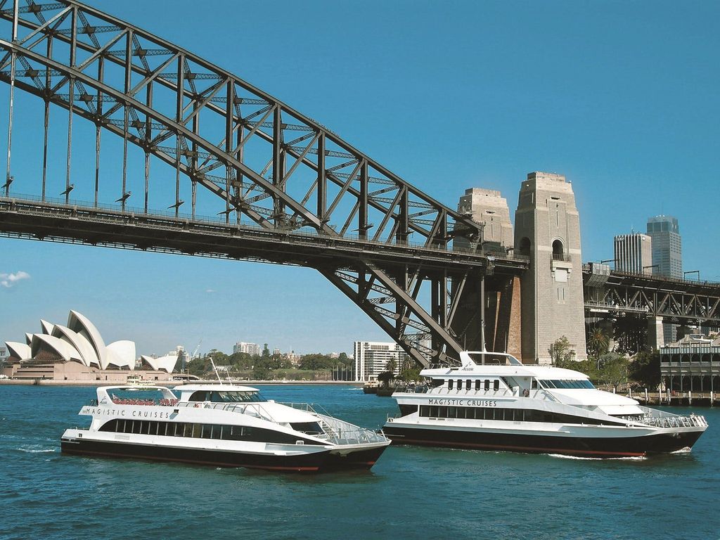 Lunch Cruise in Sydney Harbour with Magistic Cruises 2020 | UpNext
