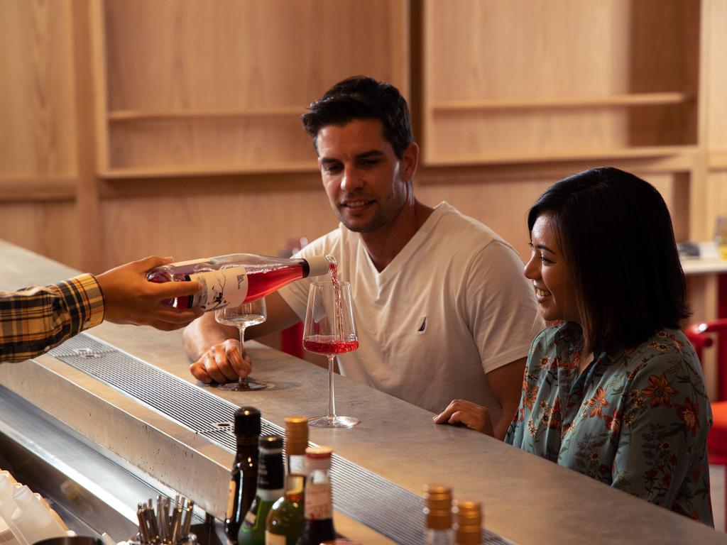 M&M Bar Happy Hour 2022 | UpNext