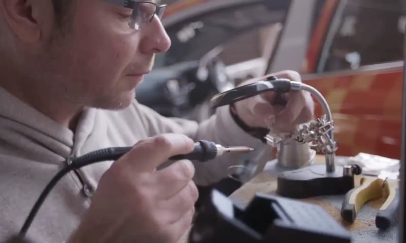 Hyundai & Stand Up To Cancer - The world's first contactless car ...