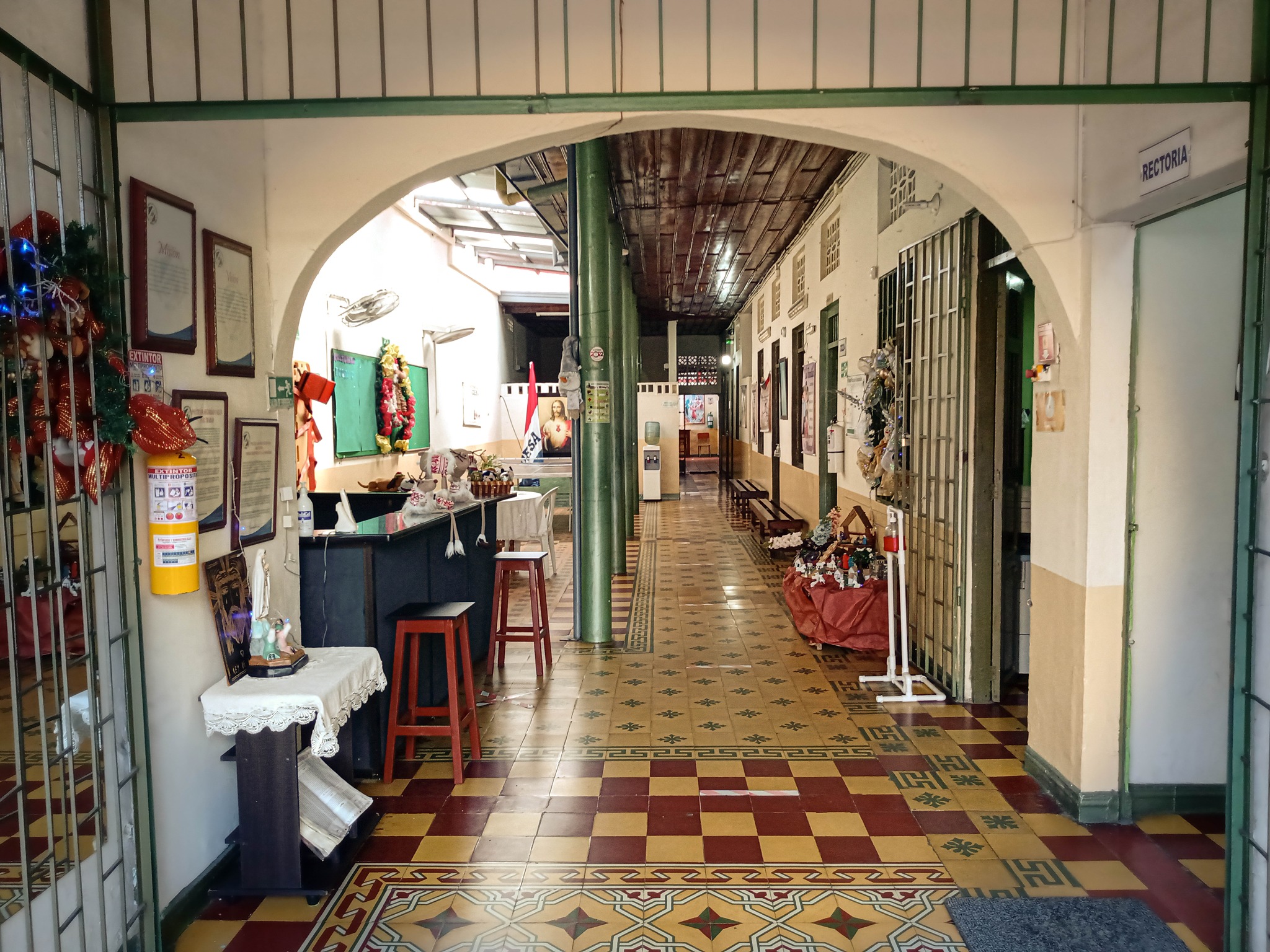 Preparación de Nuestras Instalaciones | Colegio idesa | Neiva - Huila