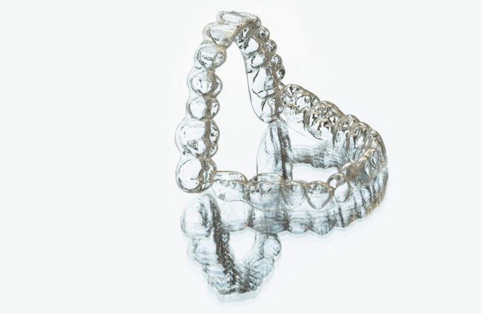 Invisible Braces At Home? Learn how to get straight teeth hassle free