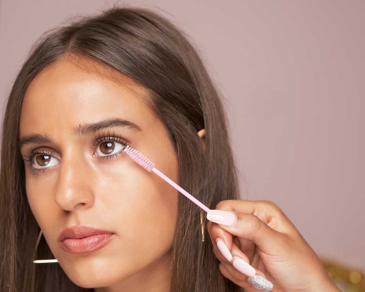 Eyelash Extensions, Lash Lifts, & Eyebrow Services in Des Moines | Lash ...