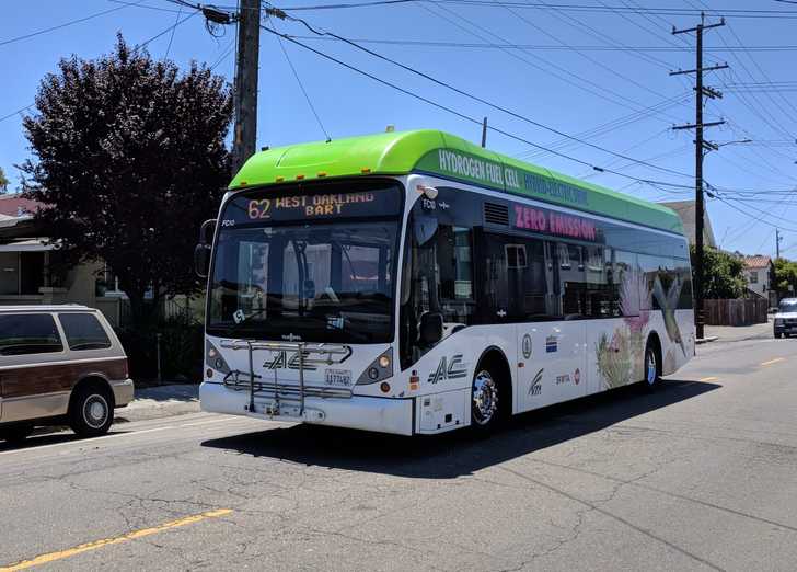 We can afford to get rid of bus fares — permanently | East Bay Majority