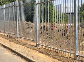 Security Fencing Solutions at SafeSite Facilities | FREE Quotes