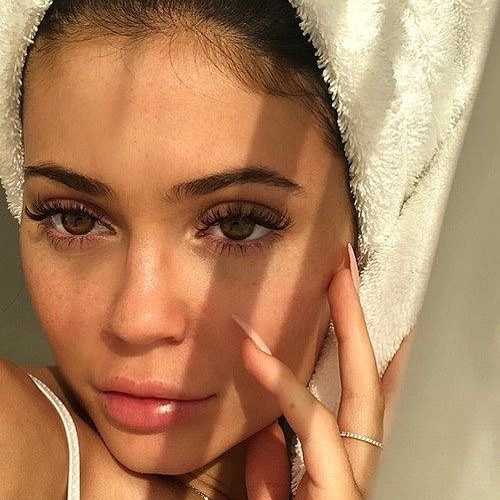 Eyelash Extensions Calgary - Classic, Hybrid, & Volume Lashes | Lola ...