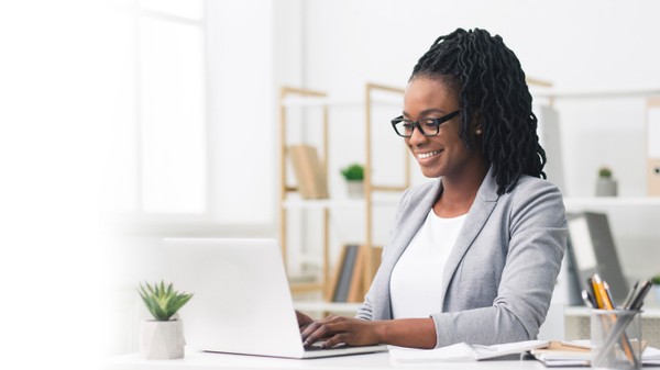 Online Healthcare Degree Programs | ABHES Accredited | UMA