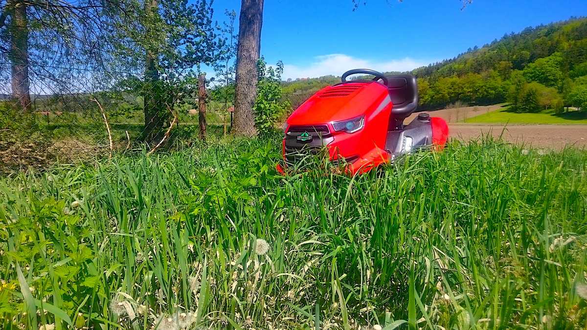 Herkules high grass mowers in deployment | News