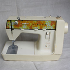 Photo Gallery to Identify Singer Sewing Machine Models