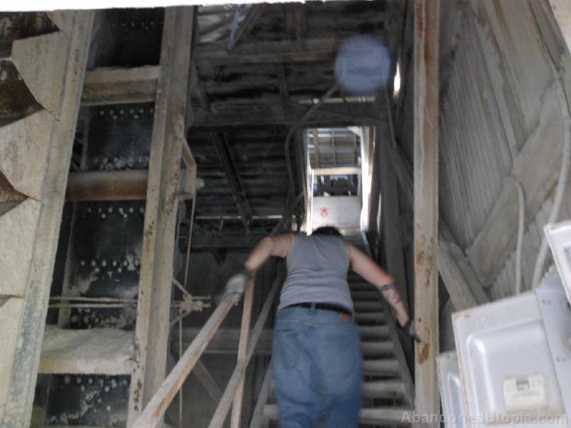 Limestone elevator | Abandoned Utopia