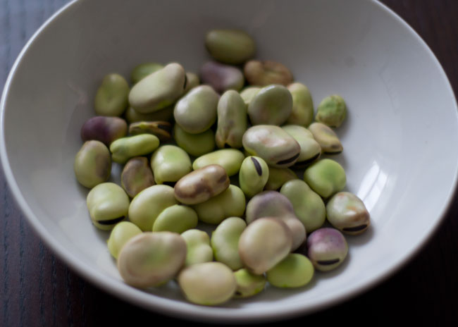 Crushed fava beans, garlic and lemon crostini | On My Kitchen Counter