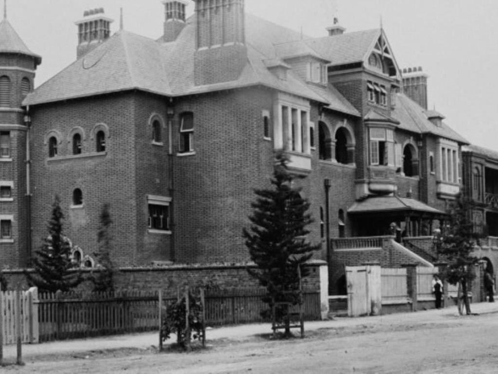 From Tent to Total Patient Care The Story of Western Australia's First ...