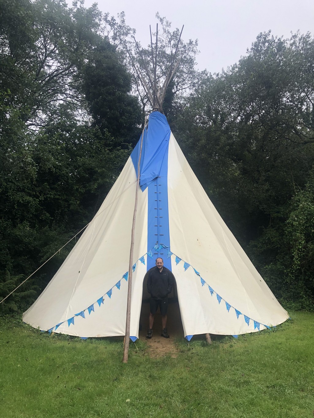 Cornish Tipi Holidays: A secluded camping getaway | Chris & Suze Go Walkies