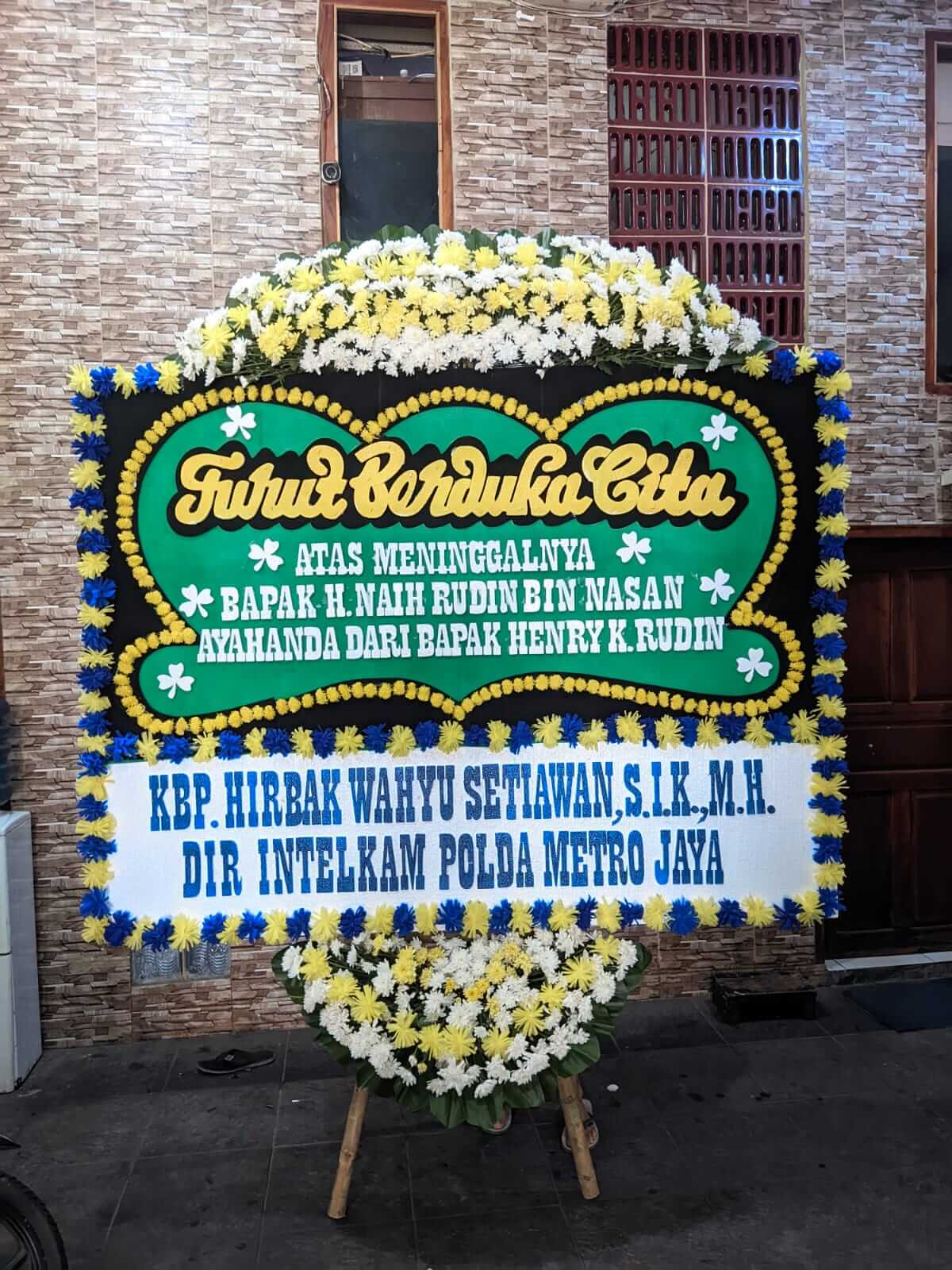 Toko Bunga Kali Anyar - Pesan Bunga Segar dengan Harga Terbaik - Amarin ...