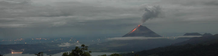 Arenal Volcano Eruption photos - October, 2005
