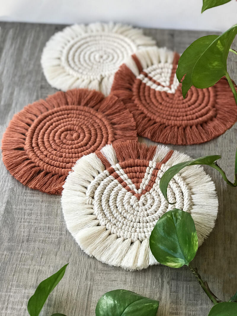 Round macrame coasters - terracotta — Petraki Art