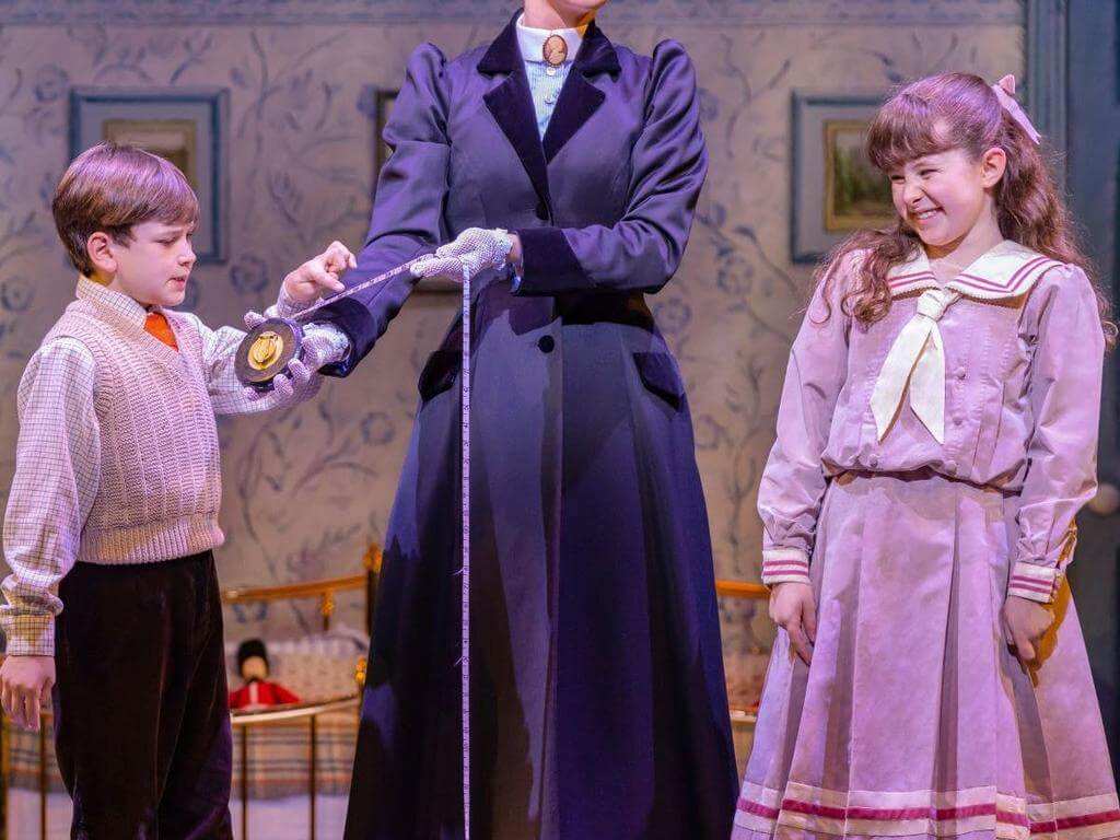 Mary Poppins 2022 | UpNext
