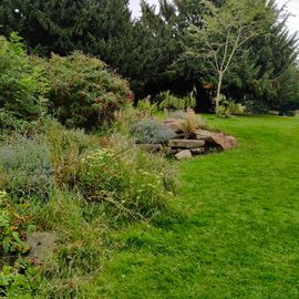 Horsforth Hall Park - Discover Leeds