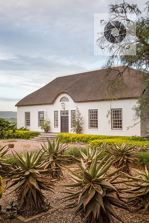 Uitkyk | Editorial features, such as this one, are sold exclusively on ...