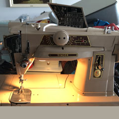 Photo Gallery to Identify Singer Sewing Machine Models