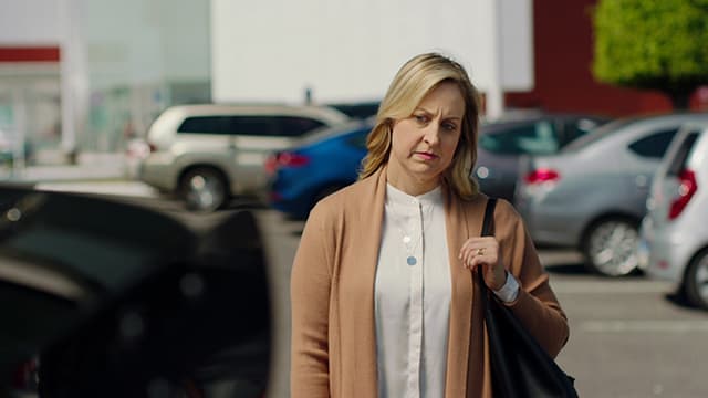 Drive Smarter With Connected Car Technology | Hum by Verizon