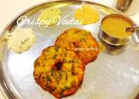 Crispy Crunchy Urad Dal Vada | Tasty Appetite