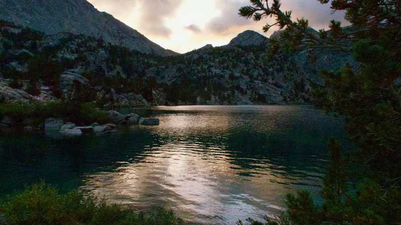 PCT 2019: Day 136, Rae Lakes to Independence | Hike with Gravity