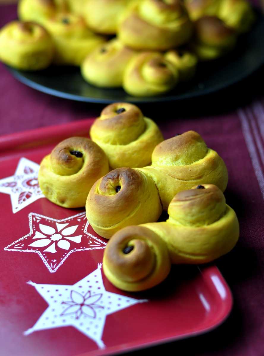 Lussekatt – Swedish Saffron Rolls | Petite & Minimal