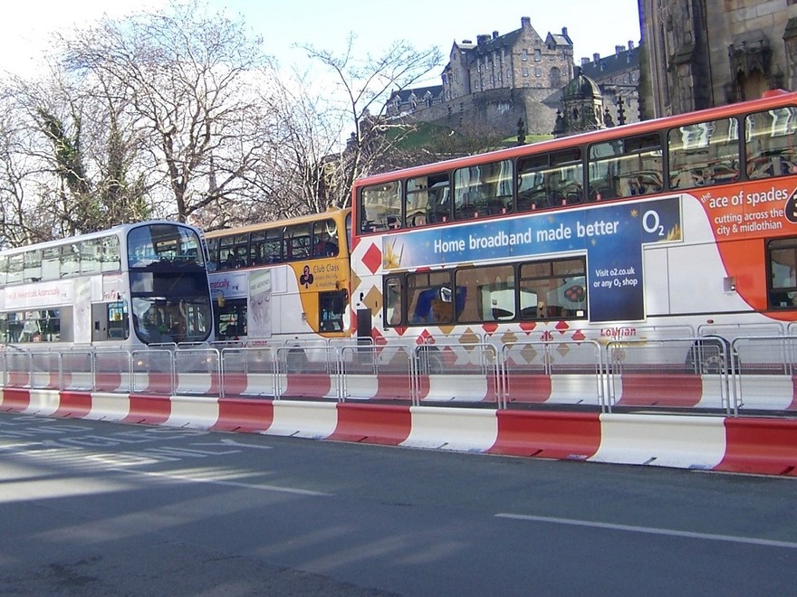 Buy or Hire Road Barriers & Pedestrian Safety Barriers | SafeSite ...