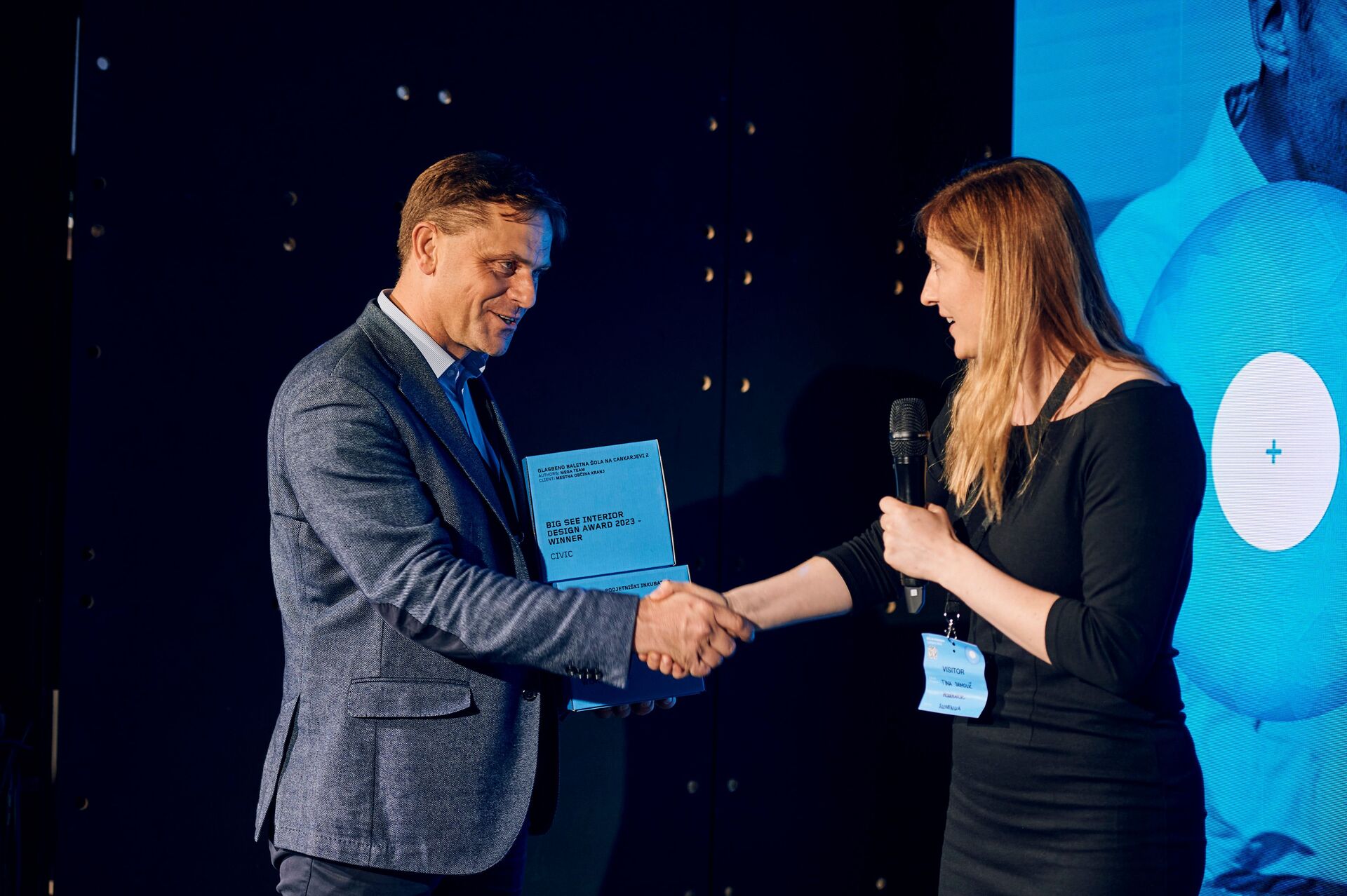 Rakovec kot Krjavelj "presekal" Laniška na pol, da o (bivšem) šefu ...