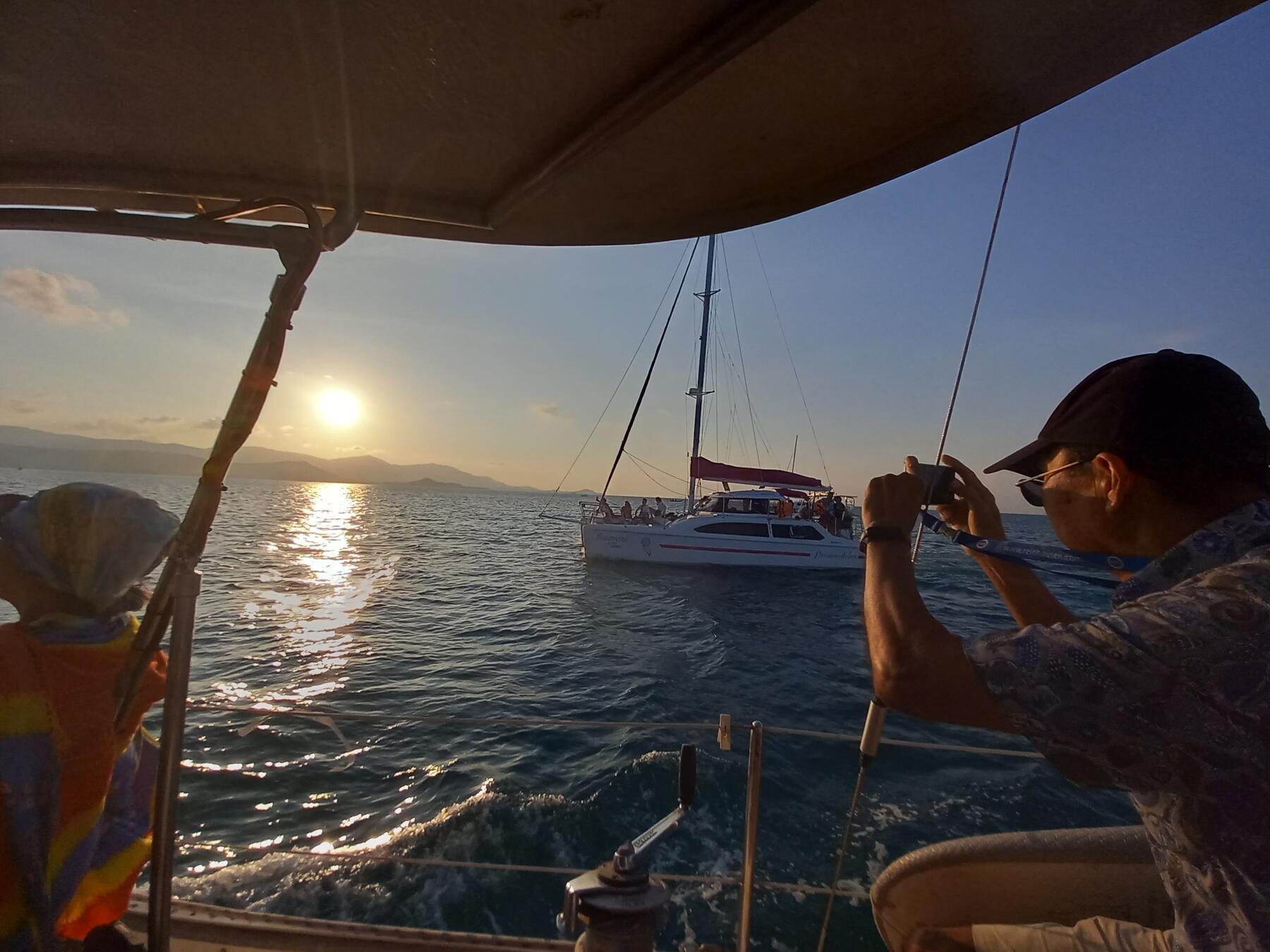 Sailing Charter on Dreamcatcher