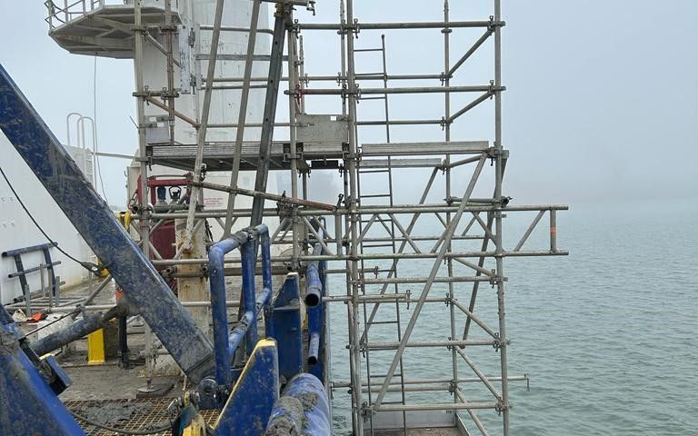 Vessel side - AAA Scaffolding