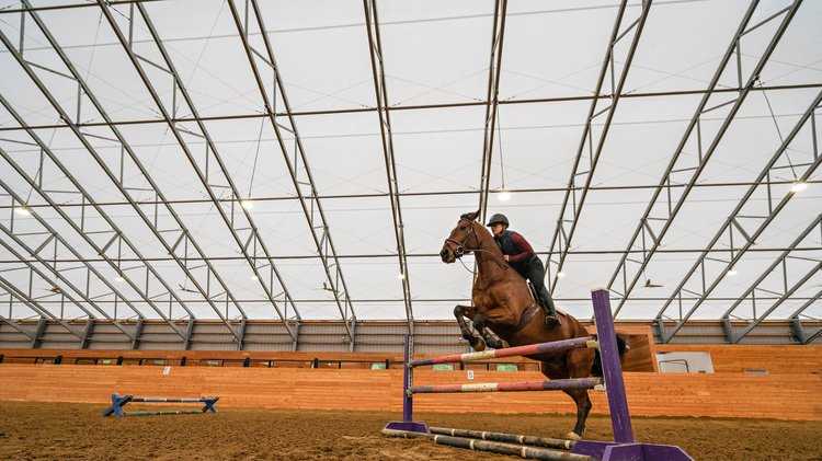 MERVILLE, BC | WeCover Custom Fabric Riding Arenas