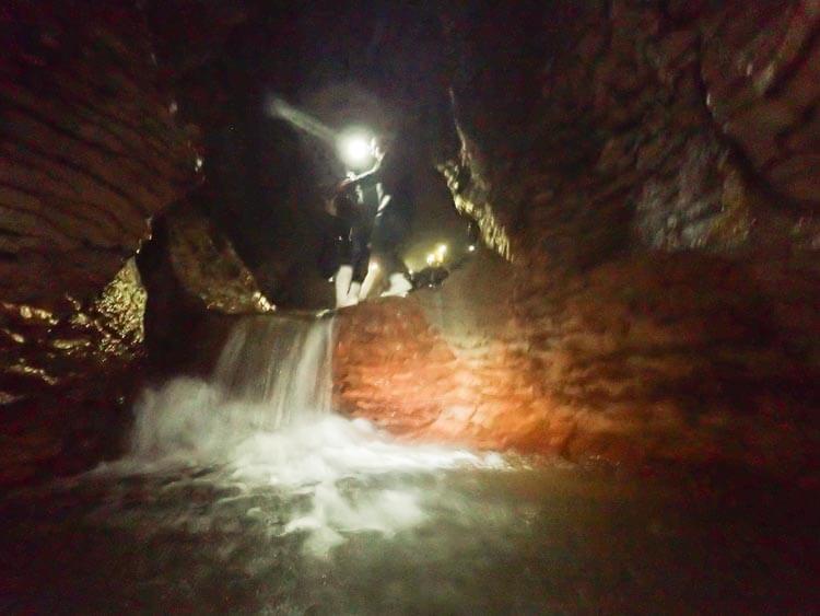 New Zealand Escapes: Waitomo Blackwater Rafting