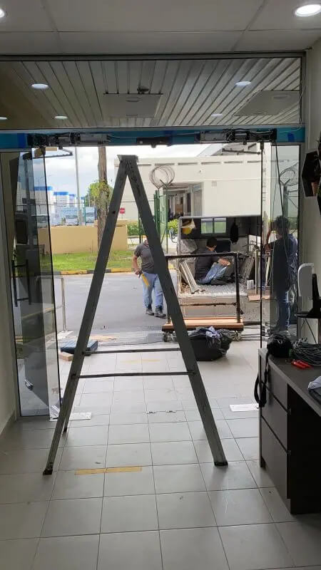 Automatic Door Services – Automatic Door Company