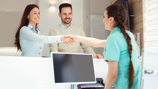 Online Healthcare Degree Programs | ABHES Accredited | UMA